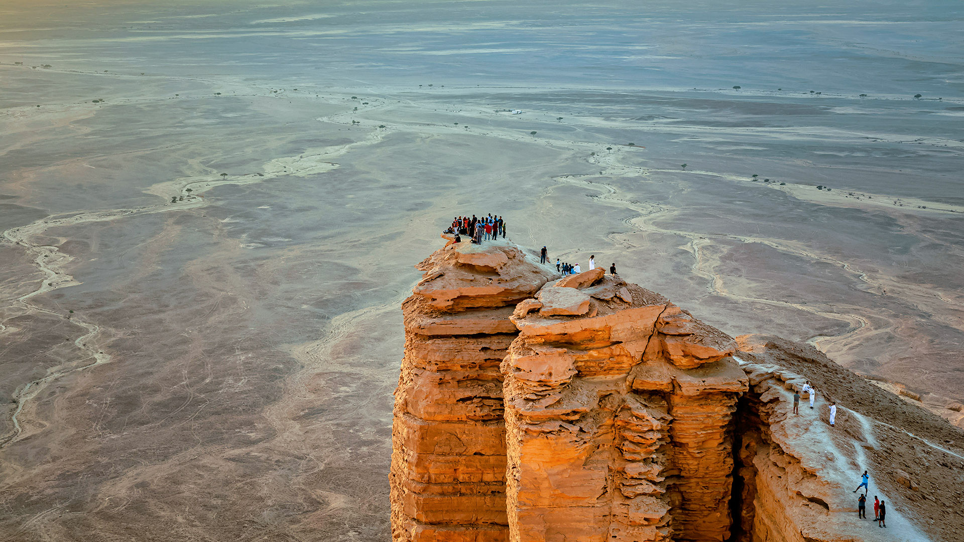 Edge of the World Tour: A Breathtaking Adventure in Riyadh - Riyadh ...